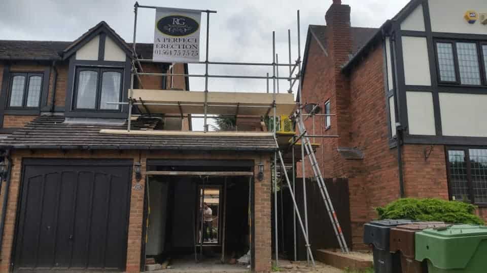 Front And Side Scaffolding For Houses · RG Scaffolding